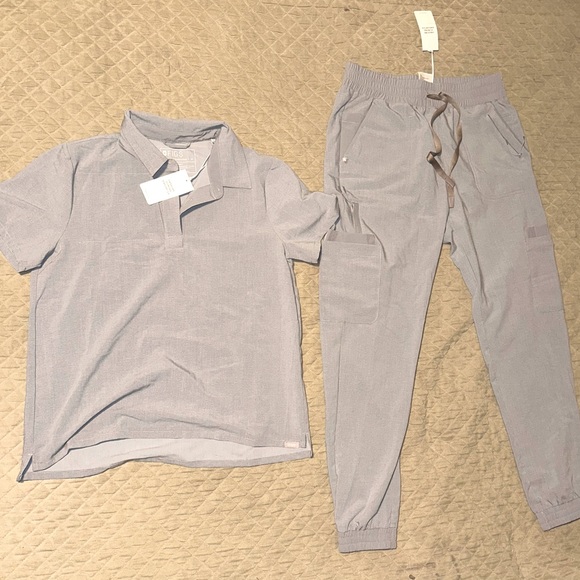 Figs | Other | Figs Nala Short Sleeve Polo Scrub Top Charlotte 2 Pocket ...